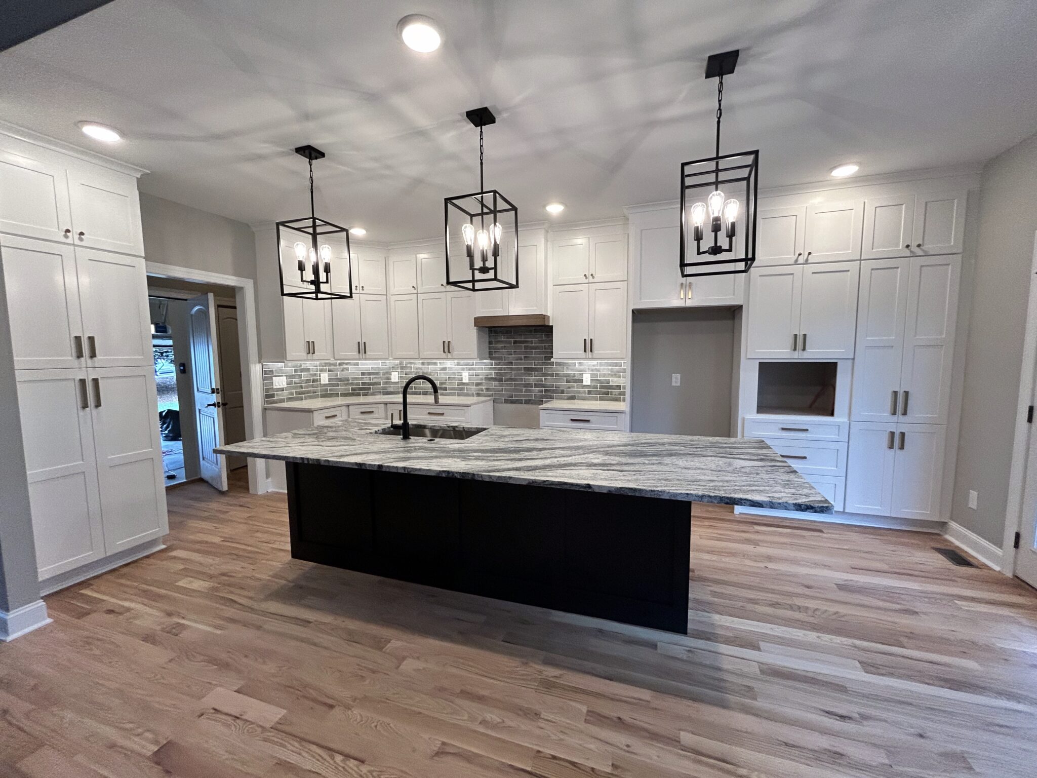 Visionary Cabinetworks - Visionary Cabinetworks